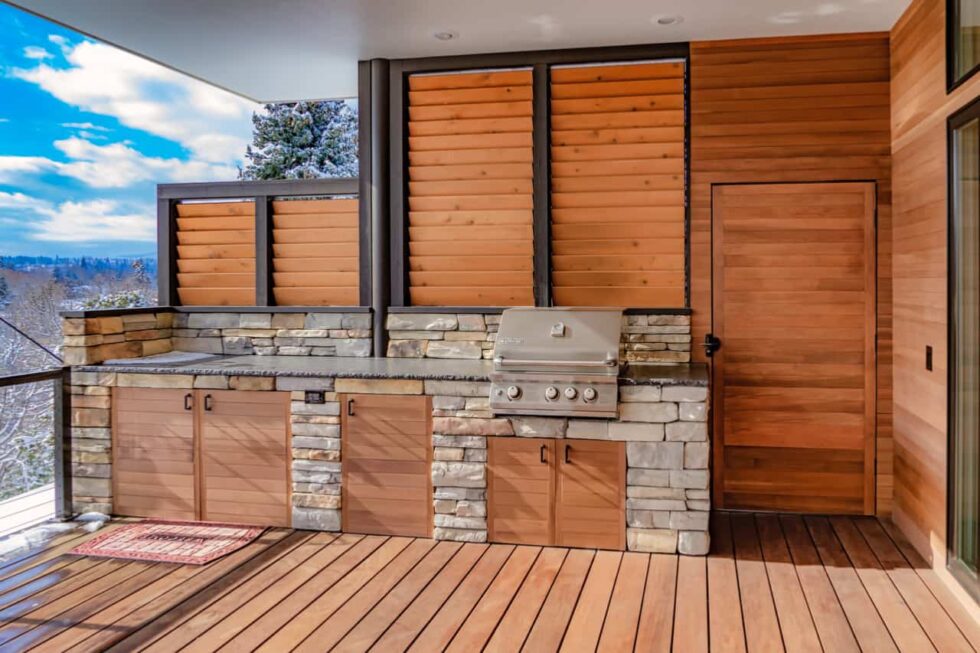 Stunning Louvered BBQ Enclosure Made with FLEXfence - FlexFence