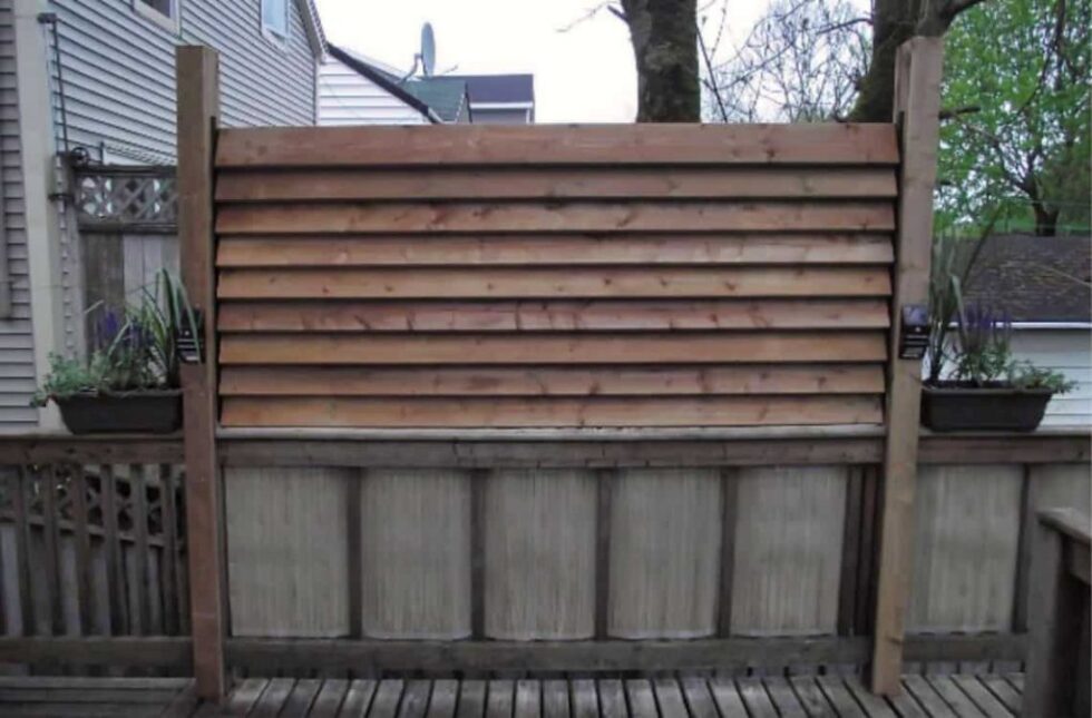 Elevate Your Outdoor Space with a Stylish Louvered Fence | FLEXFence ...